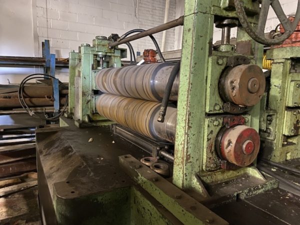60″ x .135″ x 40,000Lbs Yoder Slitting Line - Machine MW